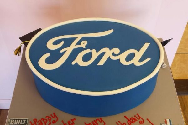 Birthday Cakes - Jessica Sweets